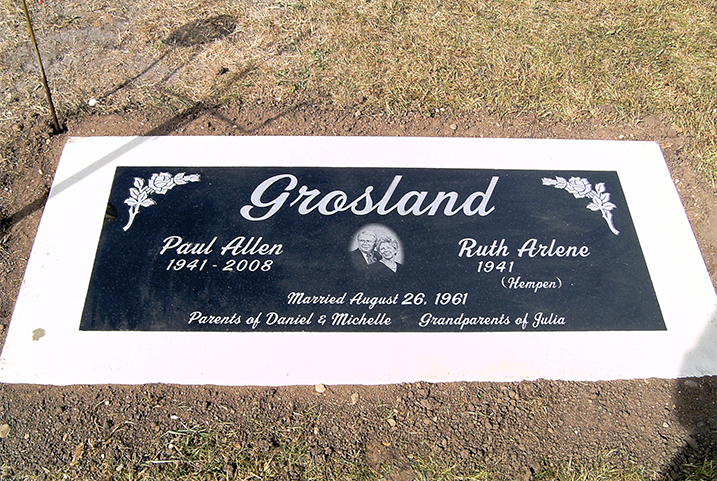 Flat Grave Marker Options – Star Granite